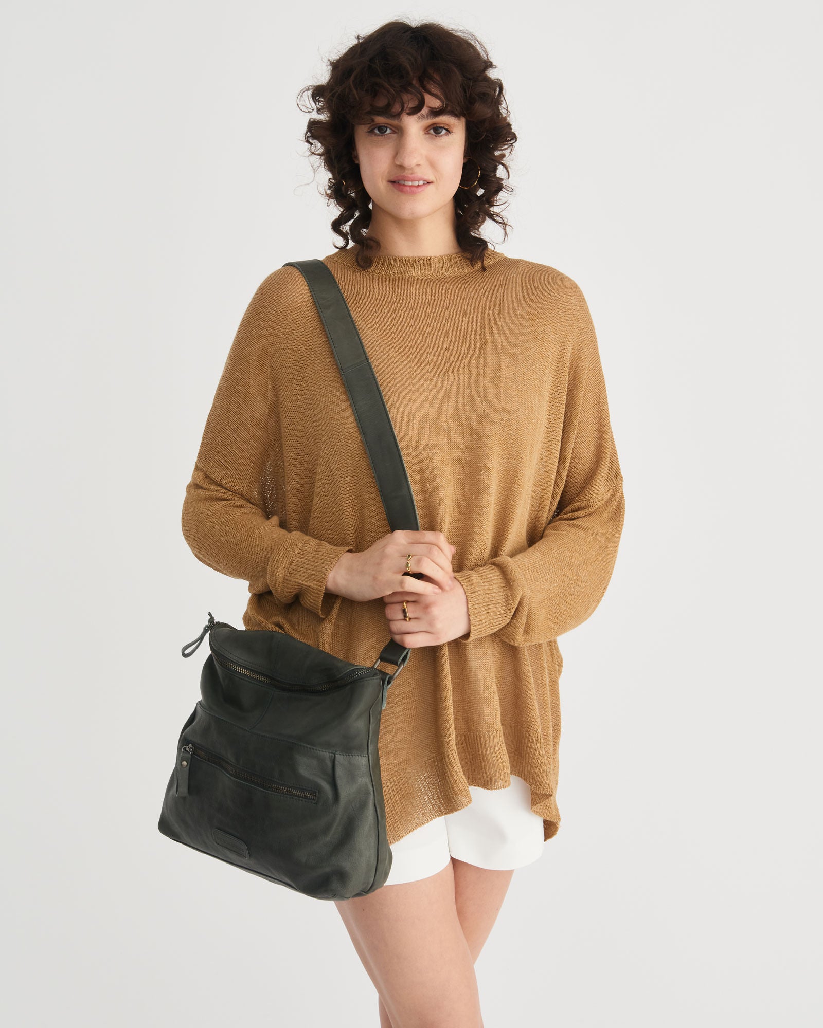 Avalon Bag - Leather Crossbody Bag for Women and Men – Stitch & Hide